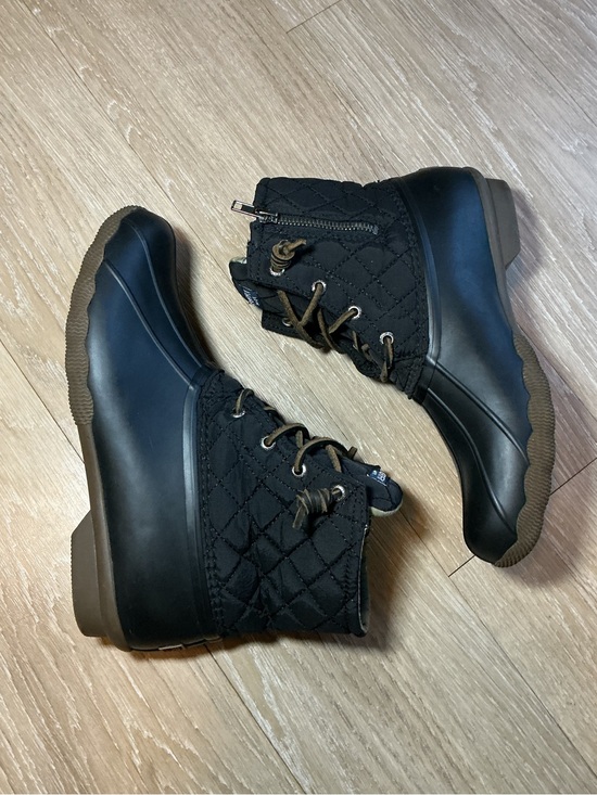 Sperry | Shoes | Sperry Topsider Saltwater Duck Lug Boot In Black ...